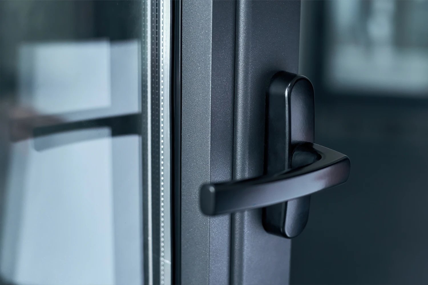 Aluminium Single Residential Doors Leeds | Mazuli | Mazuli